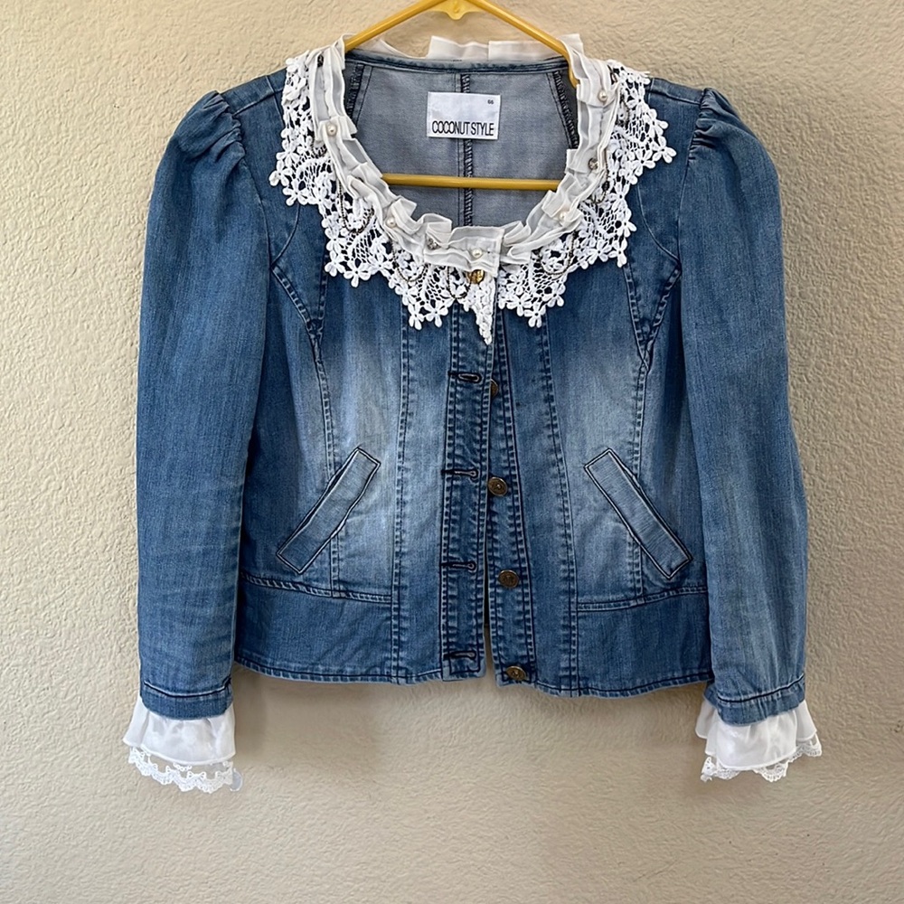Coconut Style Women Denim Jacket - Gem
